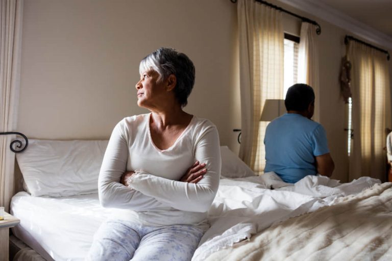 Brak bez intimnog odnosa nakon 50-te: Da li je moguće biti srećan?